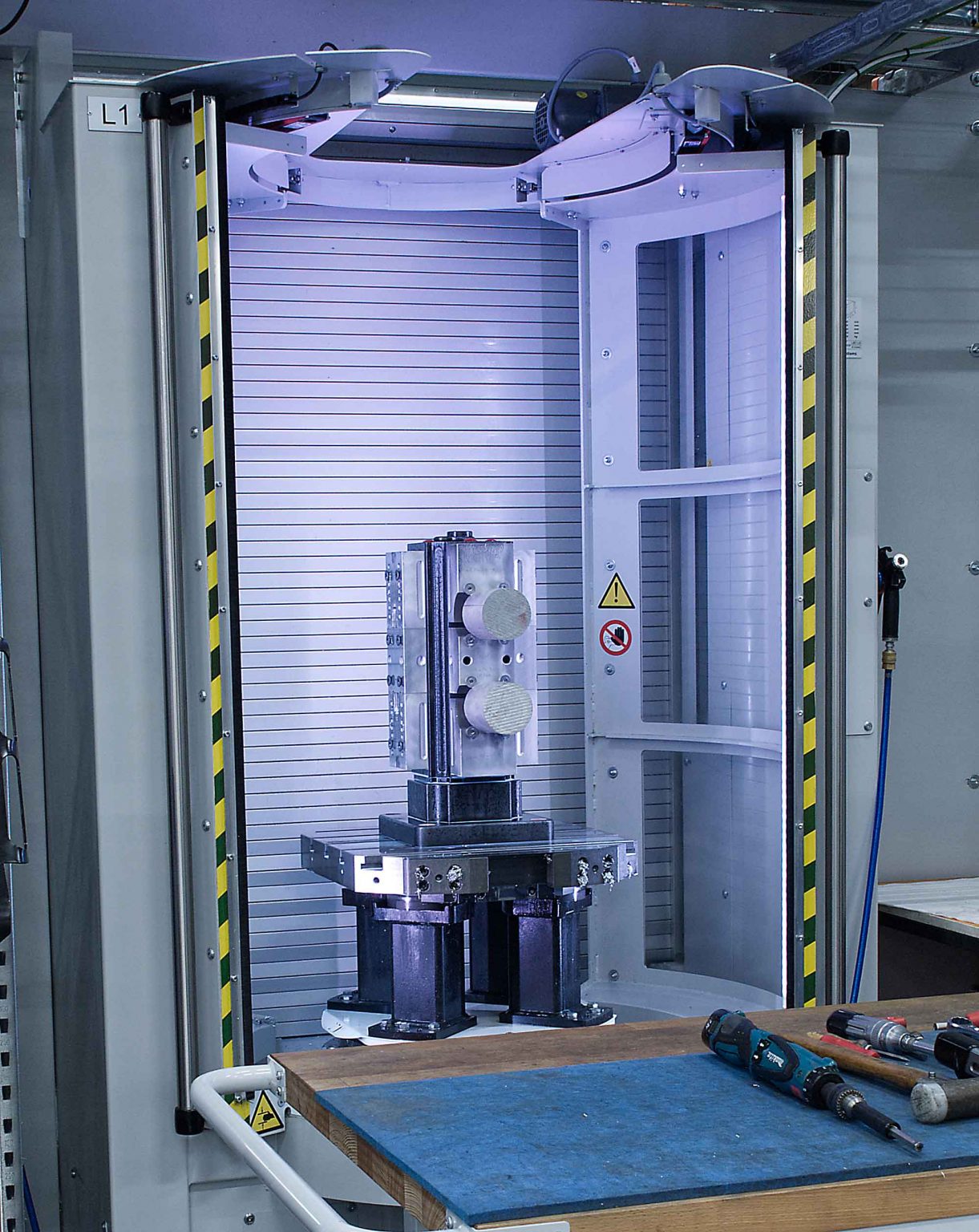 CARL ZEISS - Fastems